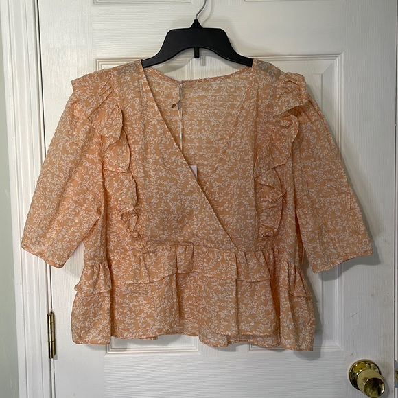 Wayf | Tops | Wayf Orange Ruffle Puff Sleeve Peplum Top | Poshmark